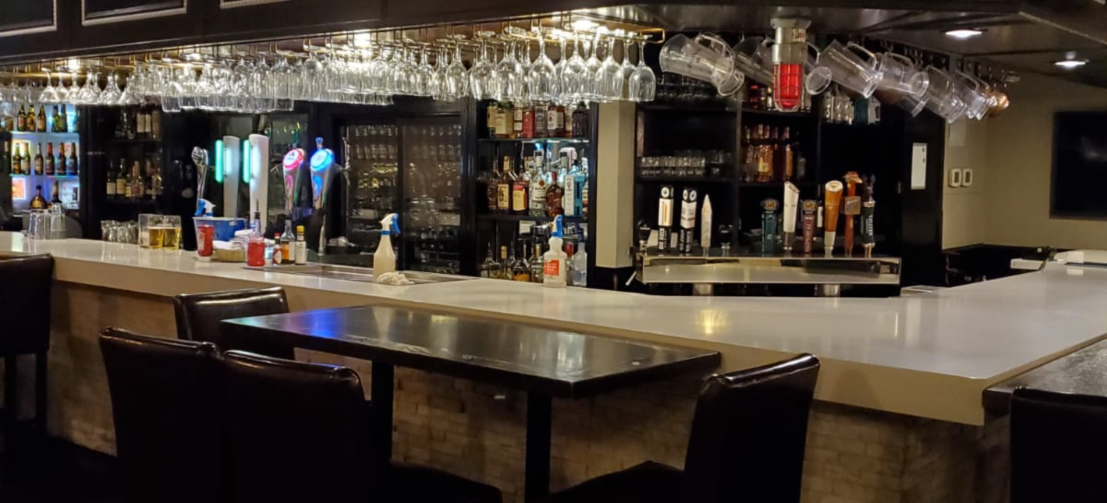 Bull & Finch Bars | Bridlewood & Southland Neighbourhood Pubs